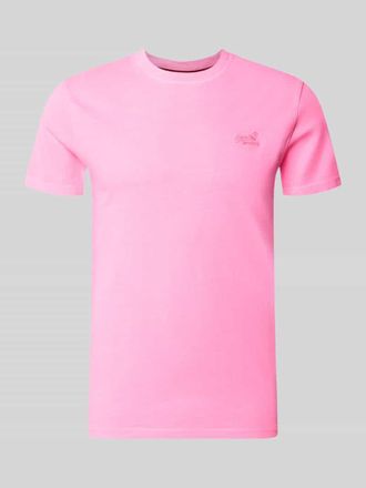 Superdry T-Shirt mit Rundhalsausschnitt und Label-Stitching