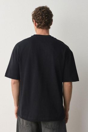 Next T-Shirt Regular Fit Band-T-Shirt mit Grafik-Print (1-tlg)