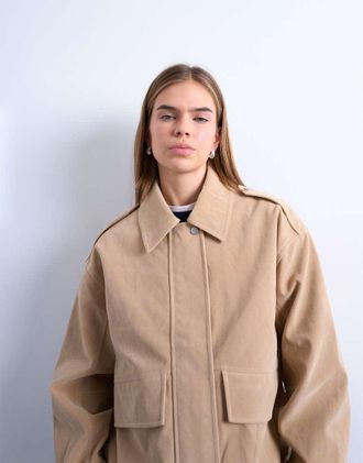 Topshop Oversize-Bomberjacke aus Wildlederimitat in Steinbeige-Neutral
