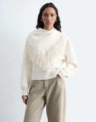 & Other Stories Pullover mit langen &Auml;rmeln und Fransenschal in Beige-Neutral