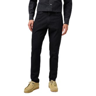 Wrangler Herren Jeans River, Tapered Fit, Kegelf&ouml;rmiges Bein