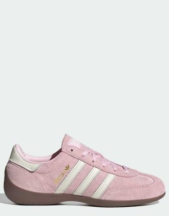 adidas Originals Handball Spezial baskets basses en rose b&eacute;b&eacute; et blanc