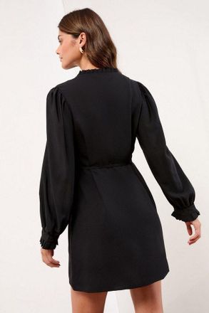 Lipsy Minikleid Lipsy Kleid mit Mini-Ausschnitt und R&uuml;schen (1-tlg)