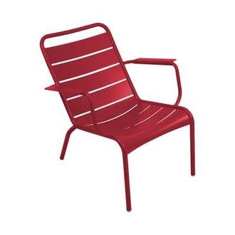 Fermob Fauteuil bas Luxembourg - Rouge - Aluminium laqué - Designer Frédéric Sofia