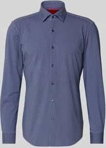 HUGO BOSS Slim Fit Businesshemd mit Kentkragen Modell KENNO