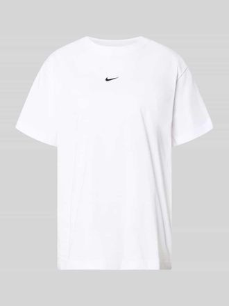 Nike T-Shirt mit Logo und Rundhalsausschnitt