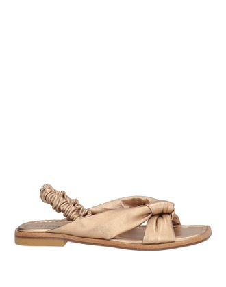 Stuart Weitzman SCHUHE - Sandalen auf YOOX.COM