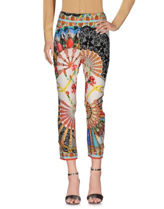 Dolce & Gabbana HOSEN & R&Ouml;CKE - Hosen auf YOOX.COM