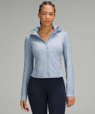 lululemon Push Your Pace Jacke f&uuml;r Frauen - Gr&ouml;&szlig;e 12 in Concrete Blue