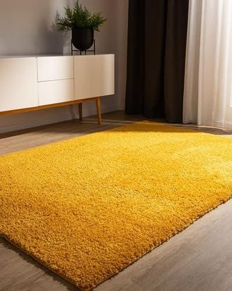 benuta Basic Tapis Poil Long Sohari - Jaune 133x190 cm - Lavable - Minimaliste - Doux - pour Chambre, Couloir, Salle à Manger - Compatible avec Chauffage au 