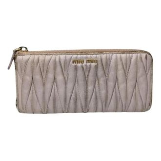 Miu Miu Portefeuille en cuir Pre-owned - Femme - Pre-owned - Violet - Taille: ONE Size