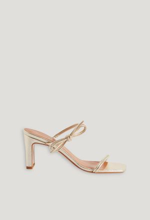 Claudie Pierlot Goldfarbene Ledersandalen