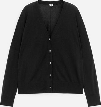 Arket Strickjacke Aus Wolle Und Lyocell -Schwarz