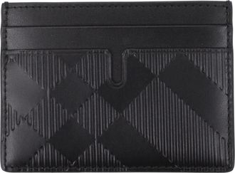 Burberry lhomme &agrave; la peau noire