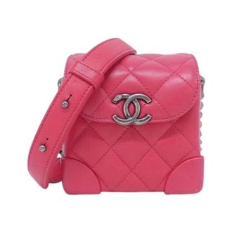 Chanel Pre-owned Lammfell Umh&auml;ngetasche - - Pre-owned - Damen - Rosa - ONE SIZE