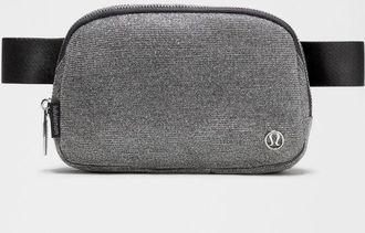 lululemon Everywhere Gürteltasche 1 l Glitzer - Größe 1 l in Dark Silver/Graphite Grey/Silver