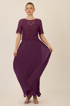 Apart Abendkleid mit Spitzenoberteil und Plisseerock