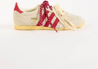 adidas Originals baskets Japan cr&egrave;me et rouge-Blanc