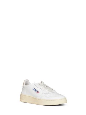Autry Womens Sneakers Medalist Low White Leather Calf Trainers