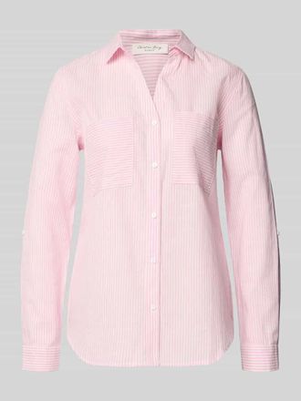 Christian Berg Regular Fit Bluse mit V-Ausschnitt und Brusttaschen