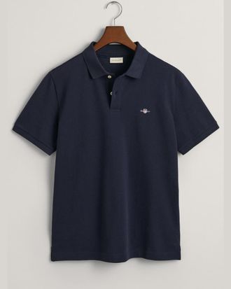 GANT Unifarbenes Piqu&eacute;-Poloshirt aus Baumwolle mit Flag-Stickerei in