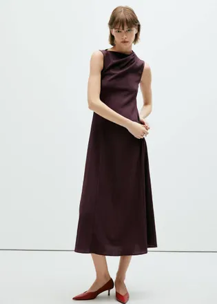 Mango Robe textur&eacute;e avec d&eacute;tail fronc&eacute; bordeaux - Femme - XXS - MANGO