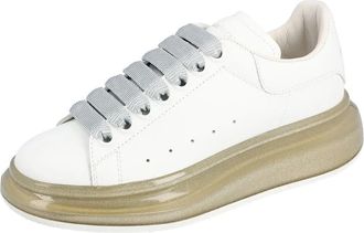 Alexander McQueen Alexander McQueen Low-Top Sneaker - Oversized Sneaker Larry In White - Gr. 37 (EU) - in Weiß - für Damen