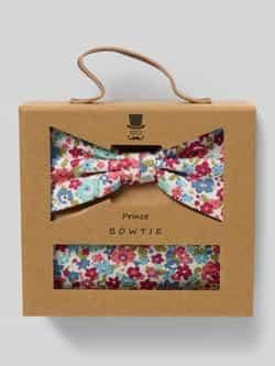 Prince Bowtie Fliege und Einstecktuch im Set