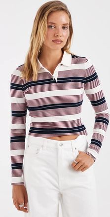 Tommy Jeans Schmal geschnittenes, lang&auml;rmliges Polohemd in Wei&szlig;/Ros&eacute; gestreift mit Flaggenlogo