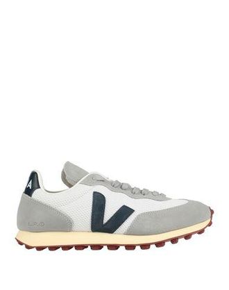 Veja CHAUSSURES - Sneakers sur YOOX.COM