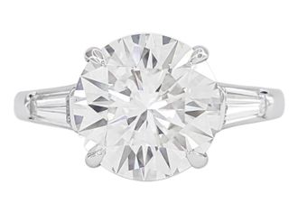 Verde 2ct IGI Certified Lab Grown Round Cut Diamond Ring