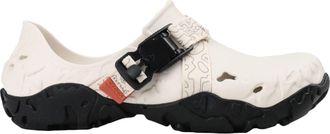 Crocs SCHUHE - Mules & Clogs auf YOOX.COM