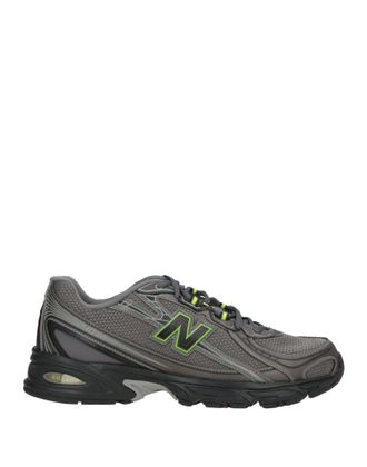 New Balance 740