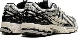 New Balance 1906R Sneaker - Silver