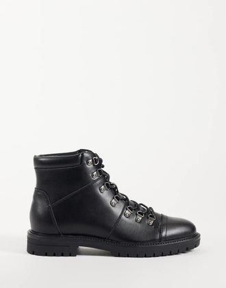 Asos Schn&uuml;r-Hiker-Stiefel mit Profilsohle in Schwarz