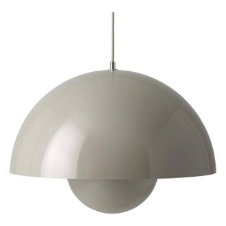 & Tradition Suspension Flowerpot VP2, Verner Panton, 1968 & Tradition