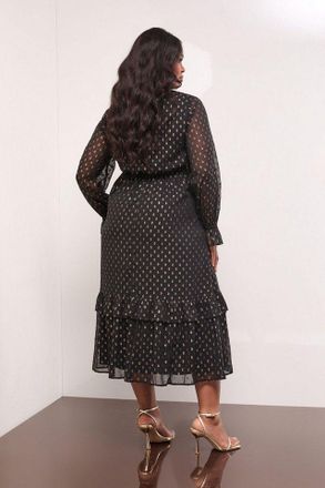 Lipsy Midikleid Lipsy Midikleid mit Metallic-Tupfen, Curve (1-tlg)