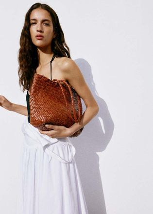 Mango Sac cabas en cuir tress&eacute; marron moyen - Femme - Taille unique - MANGO