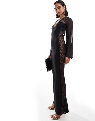 Asos Robe longue coup&eacute;e en biais en mousseline avec empi&egrave;cements en dentelle-Noir