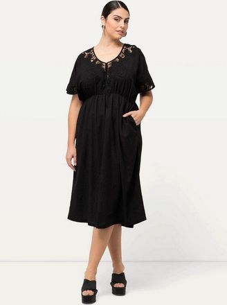 Ulla Popken Maxikleid Kleid Stickerei Oversized V-Ausschnitt Halbarm