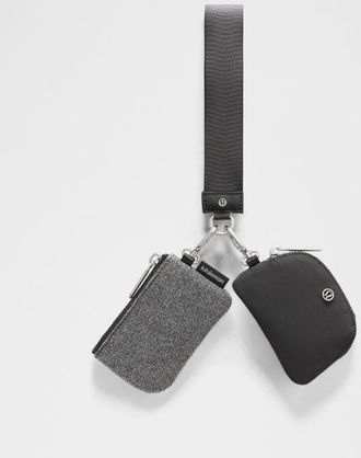 lululemon Armband mit Doppelbeutel Glitzer in Dark Silver/Graphite Grey/Silver