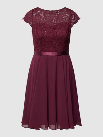 Jake*s Knielanges Cocktailkleid mit Spitzenbesatz