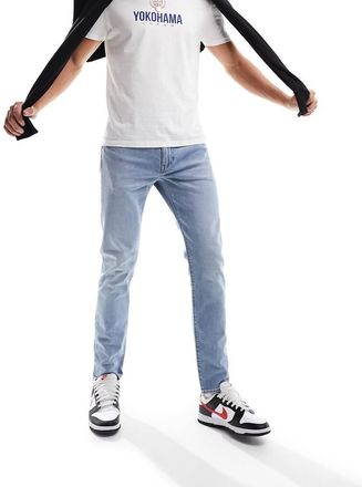 Levi's 512 - Schmal zulaufende Jeans mit schmalem Schnitt in hellblauer Waschung