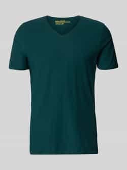 Mc Neal T-Shirt mit V-Ausschnitt und Rollsaum