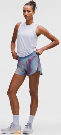 lululemon Fast and Free Shorts im Classic Fit mit Saumschlitz und hohem Bund f&uuml;r Frauen - 8 cm - Gr&ouml;&szlig;e 3XS in Chroma Drift Blue Multi/Washed Denim