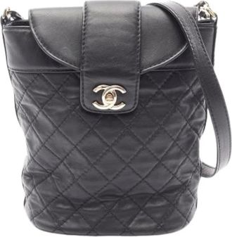Chanel Sac bandouli&egrave;re Matelass&eacute; Pre-owned - Femme - Pre-owned - Noir - Taille: ONE Size