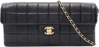 Chanel Sac bandouli&egrave;re Chanel Pre-owned Chocolate Bar en cuir dagneau - Femme - Pre-owned - Noir - Taille: ONE Size