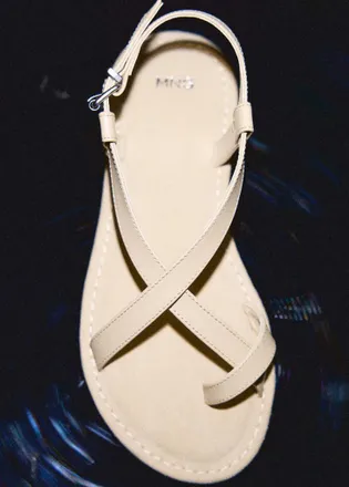 Mango Sandales cuir lani&egrave;res crois&eacute;es sable - Femme - 35 - MANGO