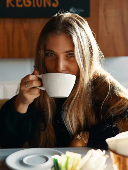 Belle peau : voici ce que la couleur vos cernes dit de votre alimentation