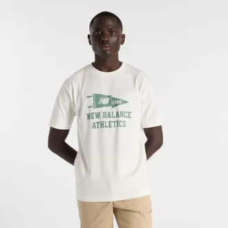 New Balance T-Shirt Varsity Pennant